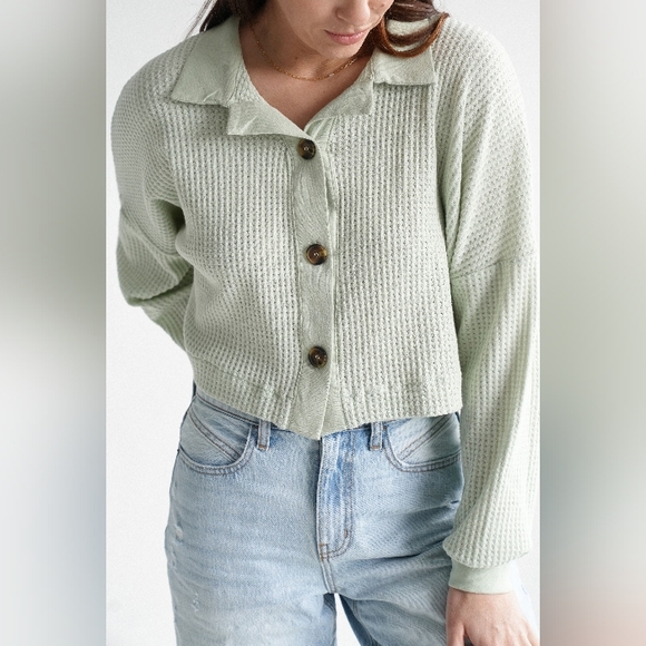 Carly Jean Los Angeles | Tops | Carly Jean Los Angeles Addi Top | Poshmark